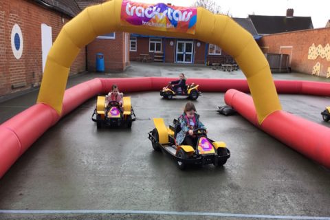 Holiday Clubs in Weybridge by Casa Clubs - Fun, affordable & safe ...